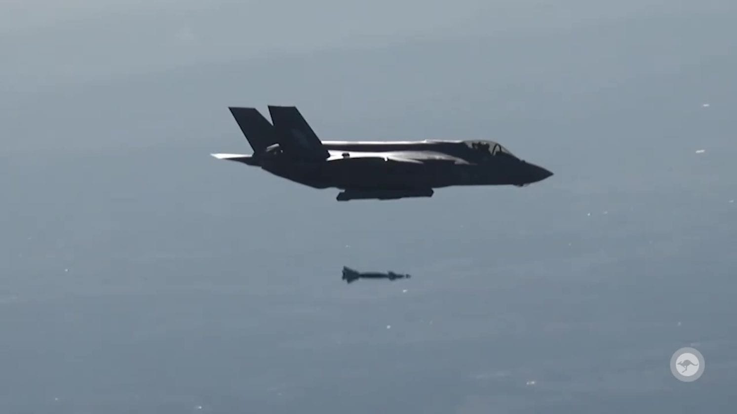 AIR FORCE SHOWS OFF SKILLS OVER EVANS HEAD WEAPONS RANGE – NBN News