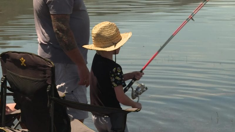 FAMILIES HIT CHAFFEY DAM FOR INAUGURAL CARP CATCHING COMPETITION – NBN News