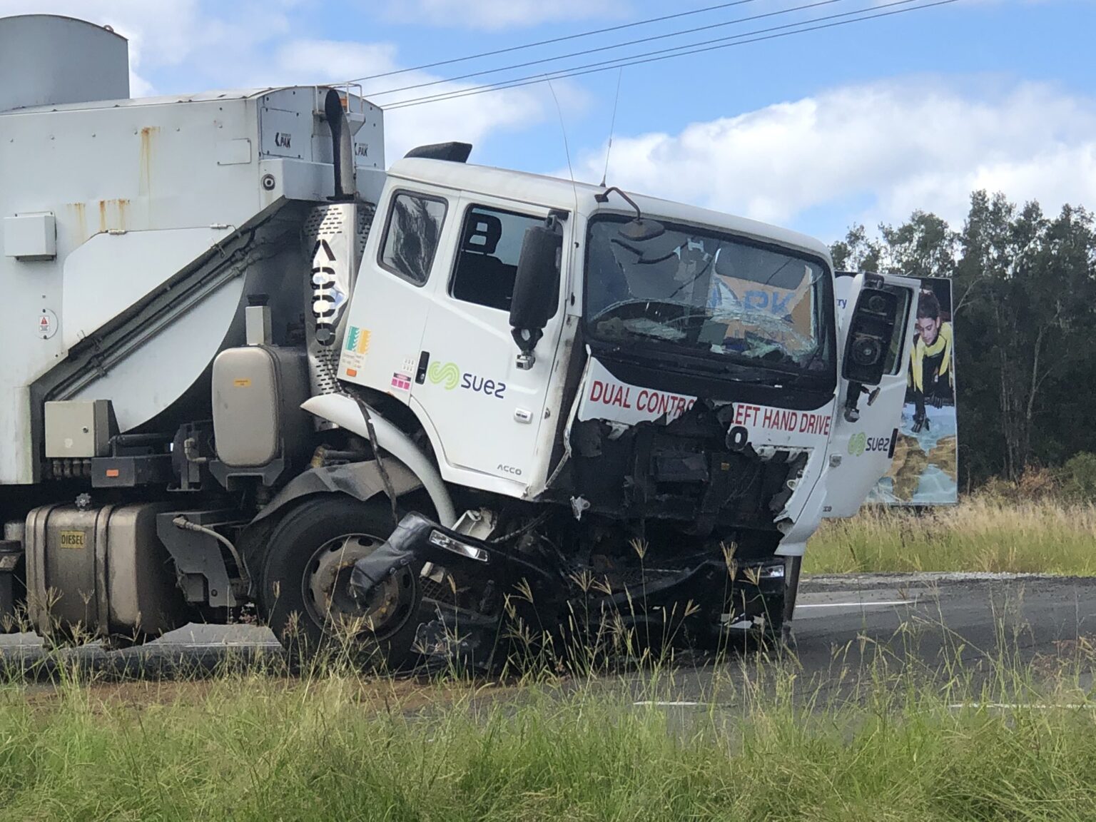 SIX PEOPLE INJURED IN GARBAGE TRUCK CRASH – NBN News