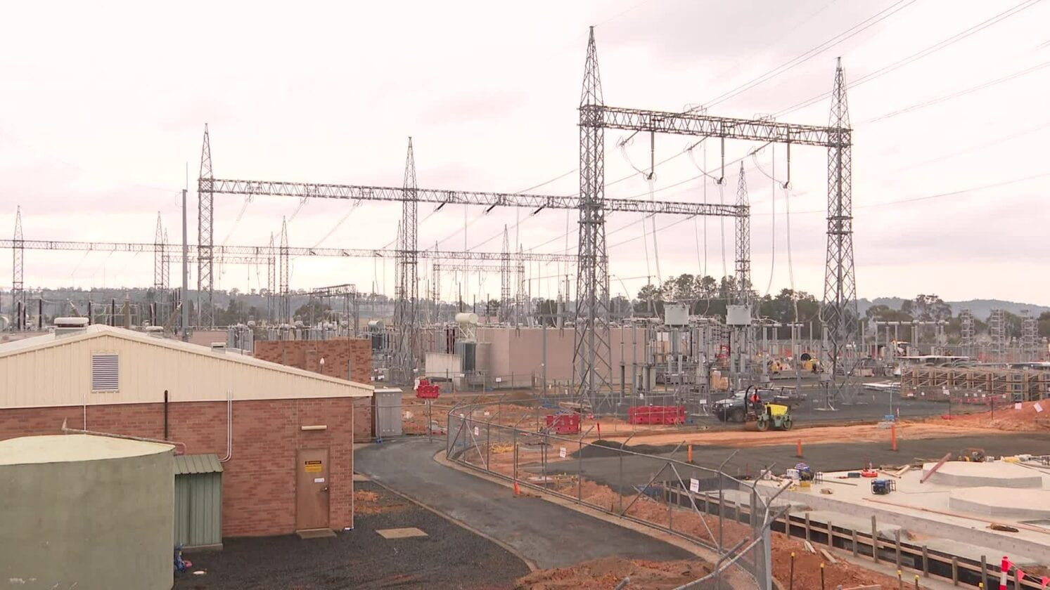 ARMIDALE SUBSTATION PLAYS A KEY ROLE IN AUSTRALIA’S ELECTRICITY GRID ...