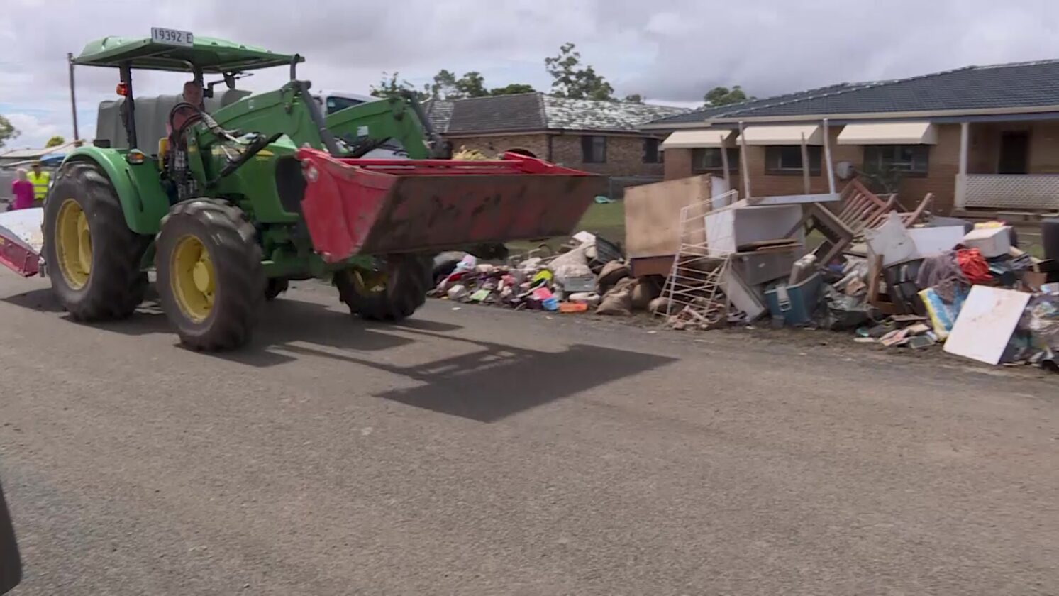 CORAKI ROAD ACCESS REOPENS AS TOWN BEGINS CLEANUP – NBN News