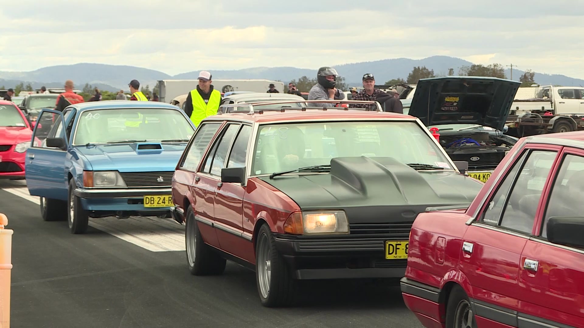 Drag race attracts thousands at Taree airport – NBN News