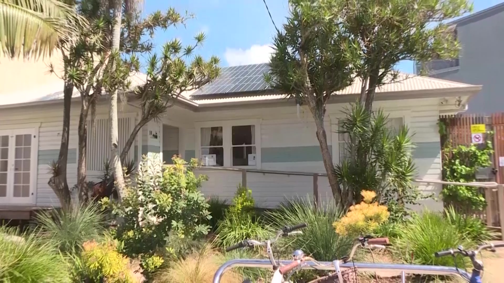 Byron’s Fletcher Street Cottages fight for survival – NBN News