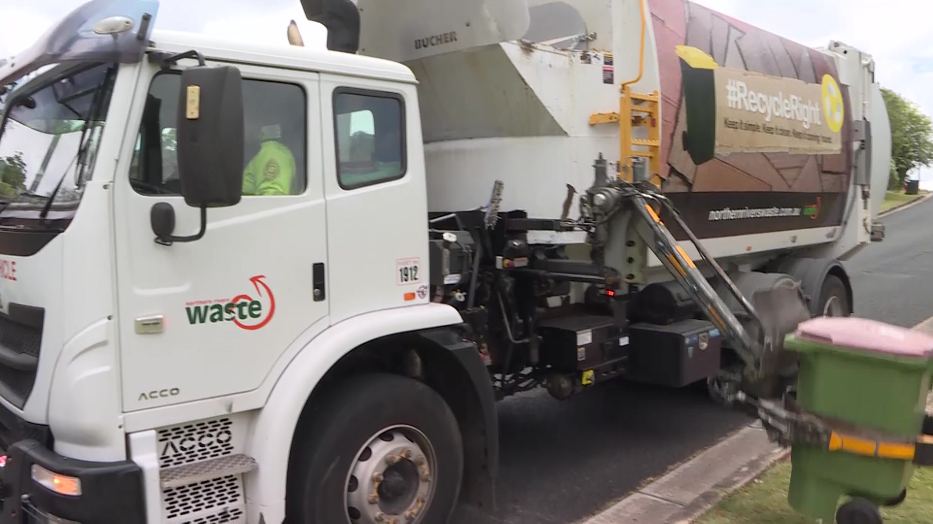 Union seeks Government support to safeguard Lismore waste jobs – NBN News