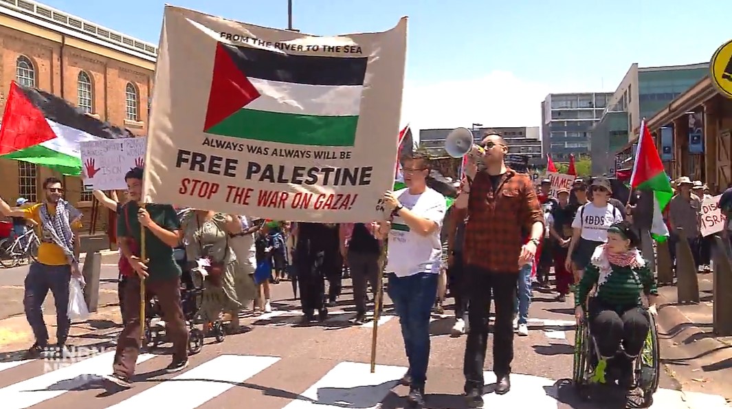 Pro-Palestinian supporters rally for a ceasefire in Newcastle – NBN News