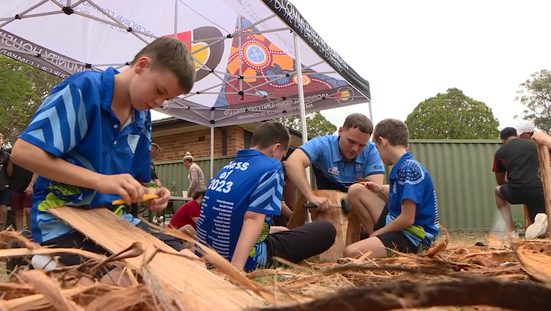 New art program connects Indigenous kids with Dunghutti culture in ...