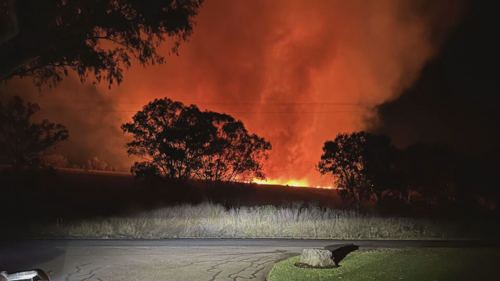 Debate heats up over risky fuel-loads at Scone – NBN News