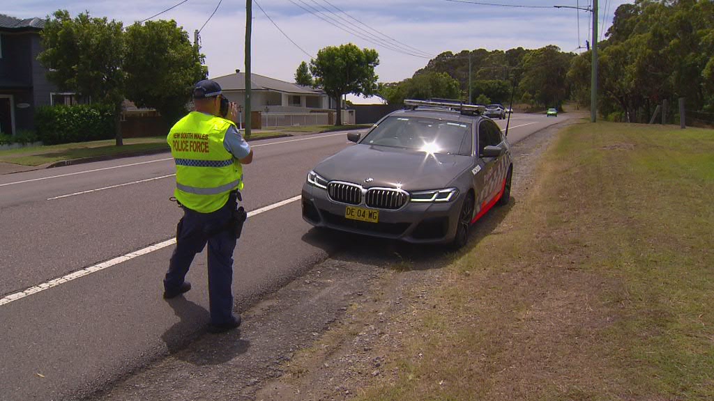 Hunter police out in force as Christmas crawl begins – NBN News