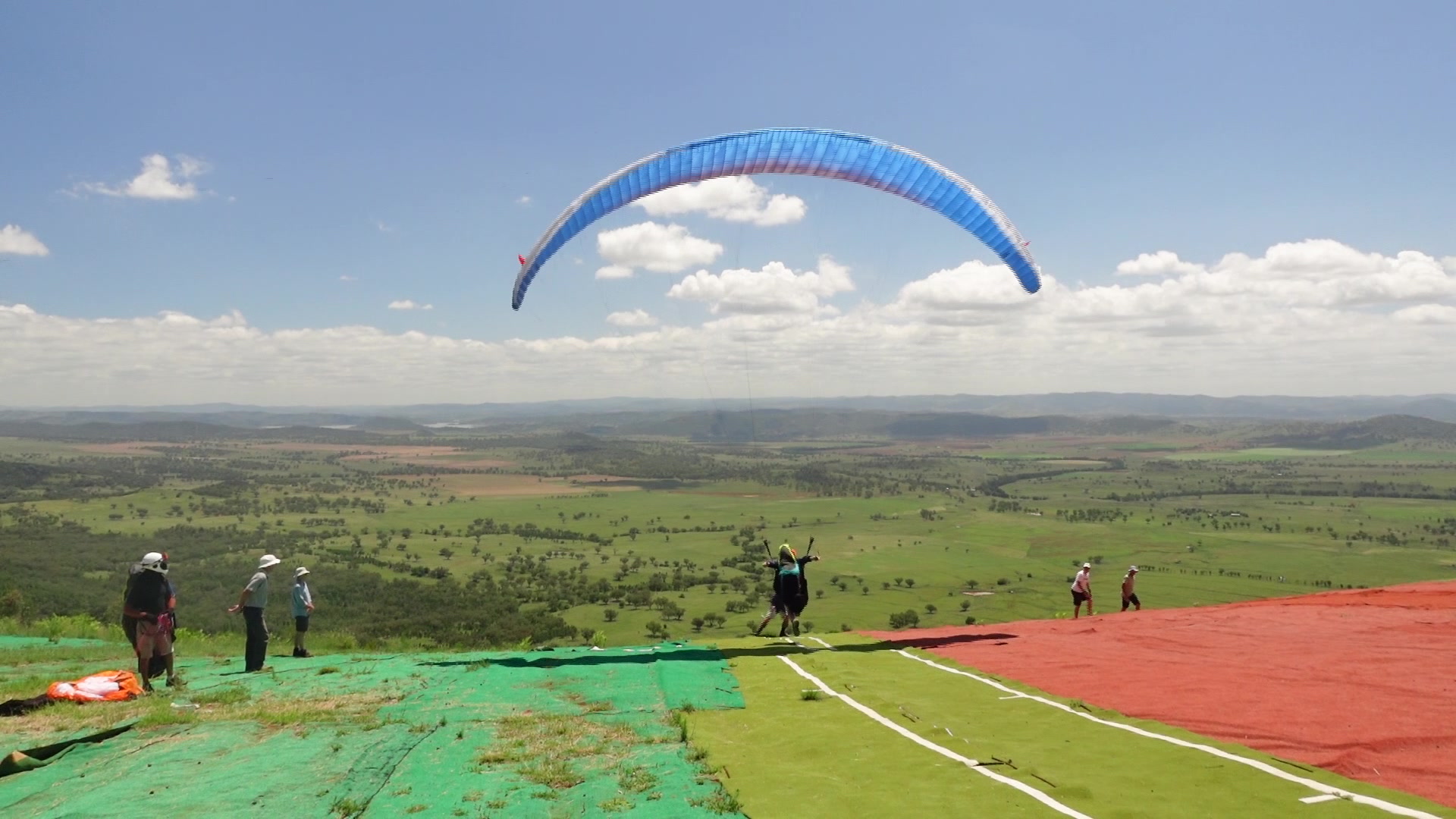 World’s top paragliders soar into North West – NBN News