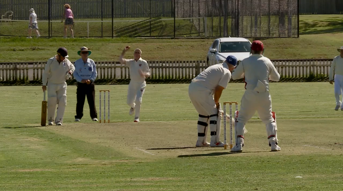 Veteran cricket players from Queensland and NSW battle for Cooper ...