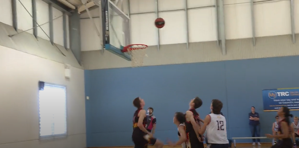 Junior League basketballers file onto Tamworth courts – NBN News