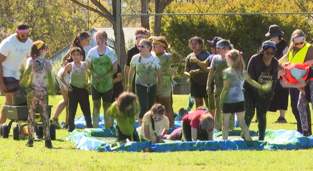 Armidale kids get messy at SlimeFest – NBN News