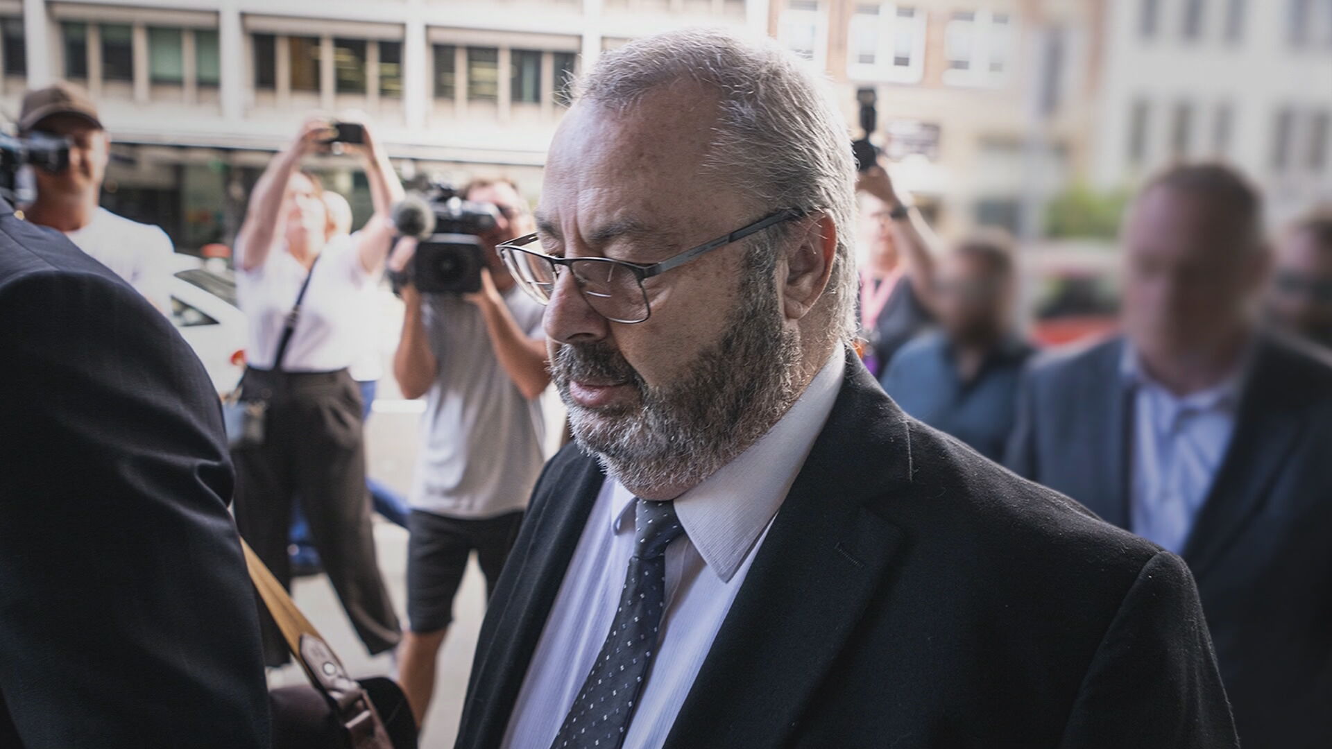 Bus driver jailed for 32 years over Hunter Valley bus crash – NBN News