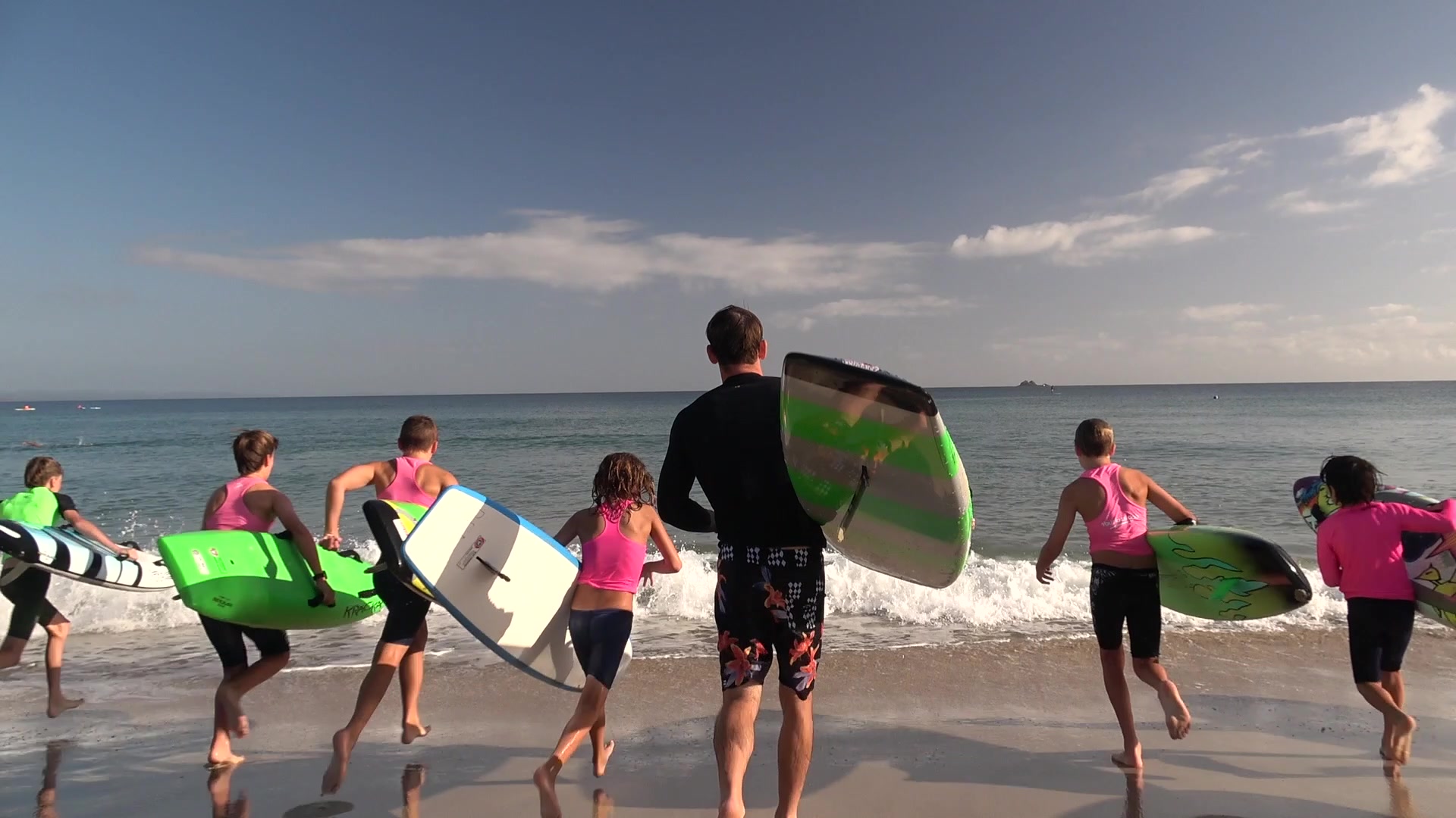 Byron Bay surf club on the hunt for podium finishes at Far North Coast ...