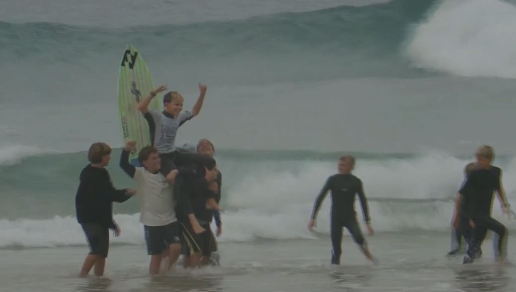 Coffs surfer Luca Martin has incredible 2024 – NBN News