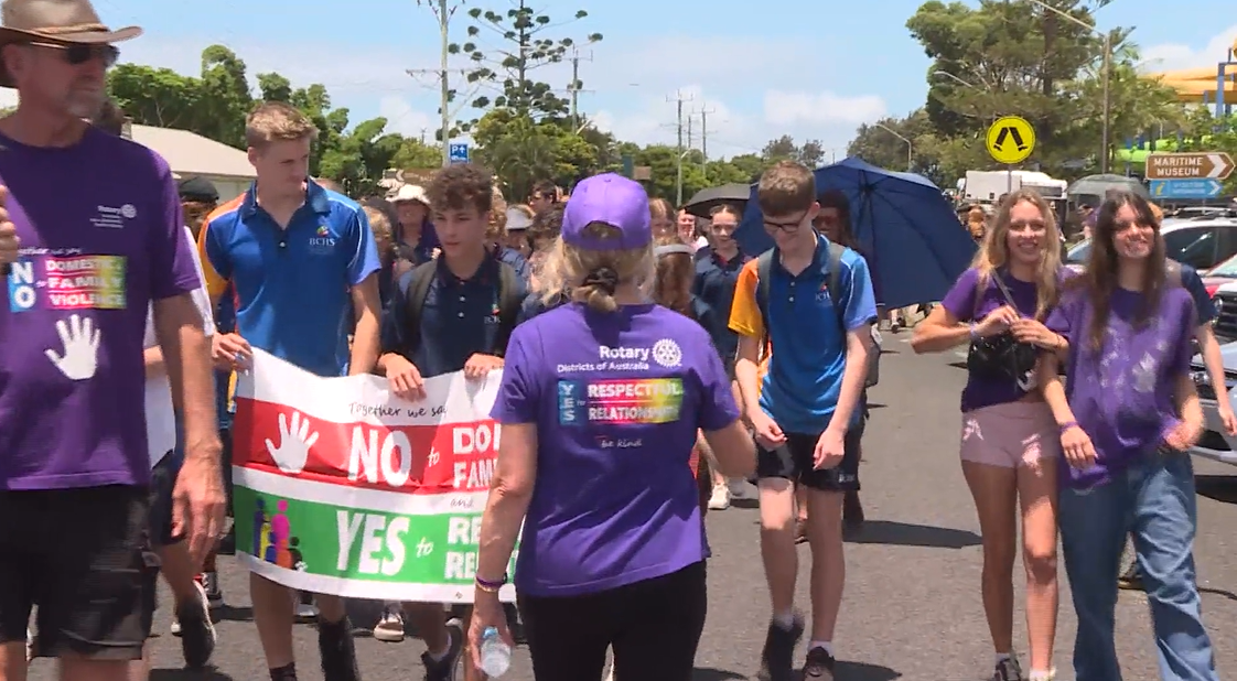 Hundreds take to the streets of Ballina for domestic violence walk ...