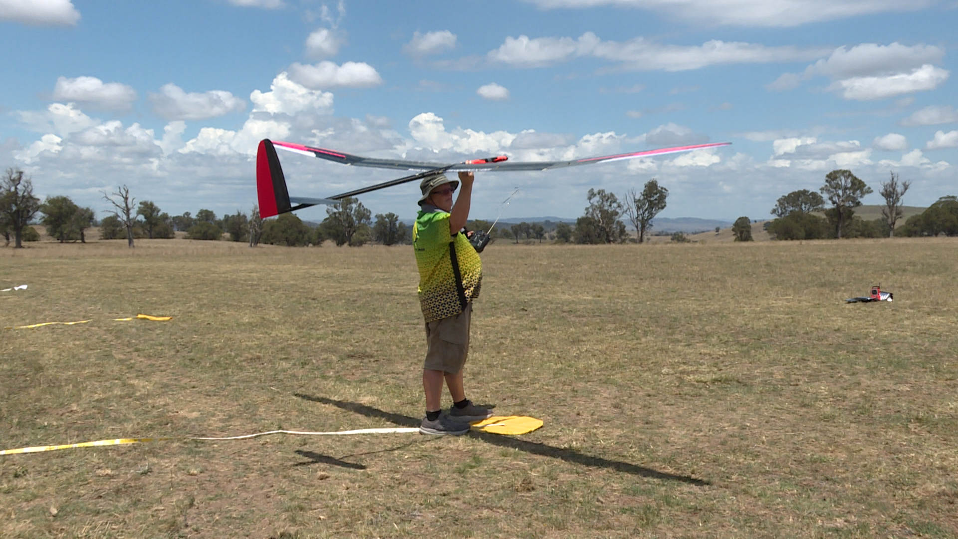 Australia’s top model glider pilots compete in Armidale – NBN News