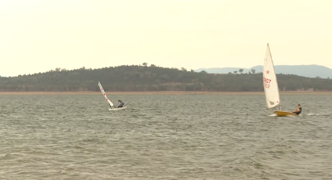 Keen sailors learn the ropes at Lake Keepit – NBN News