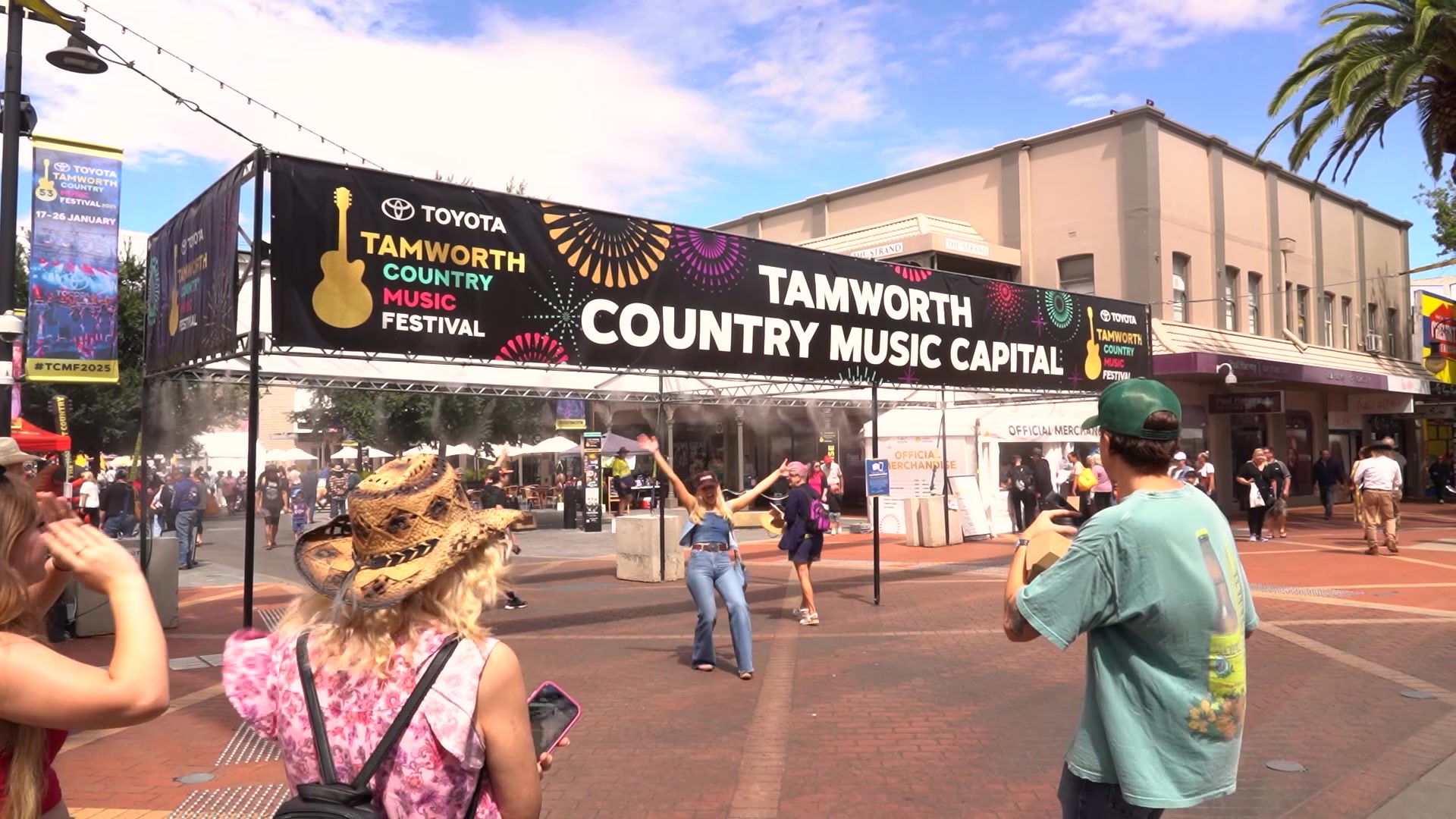 Country Music Festival gets off to an electric start – NBN News