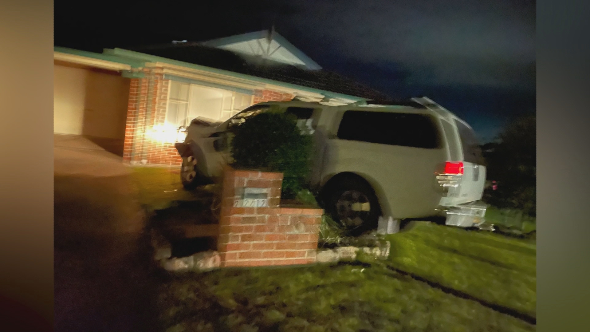 Teen charged after crashing alleged stolen car at Rutherford – NBN News