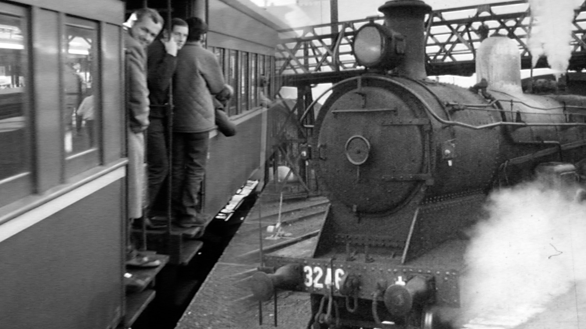 Rewind Series 5 Episode 2 – Last Passenger Steam Train from Singleton ...