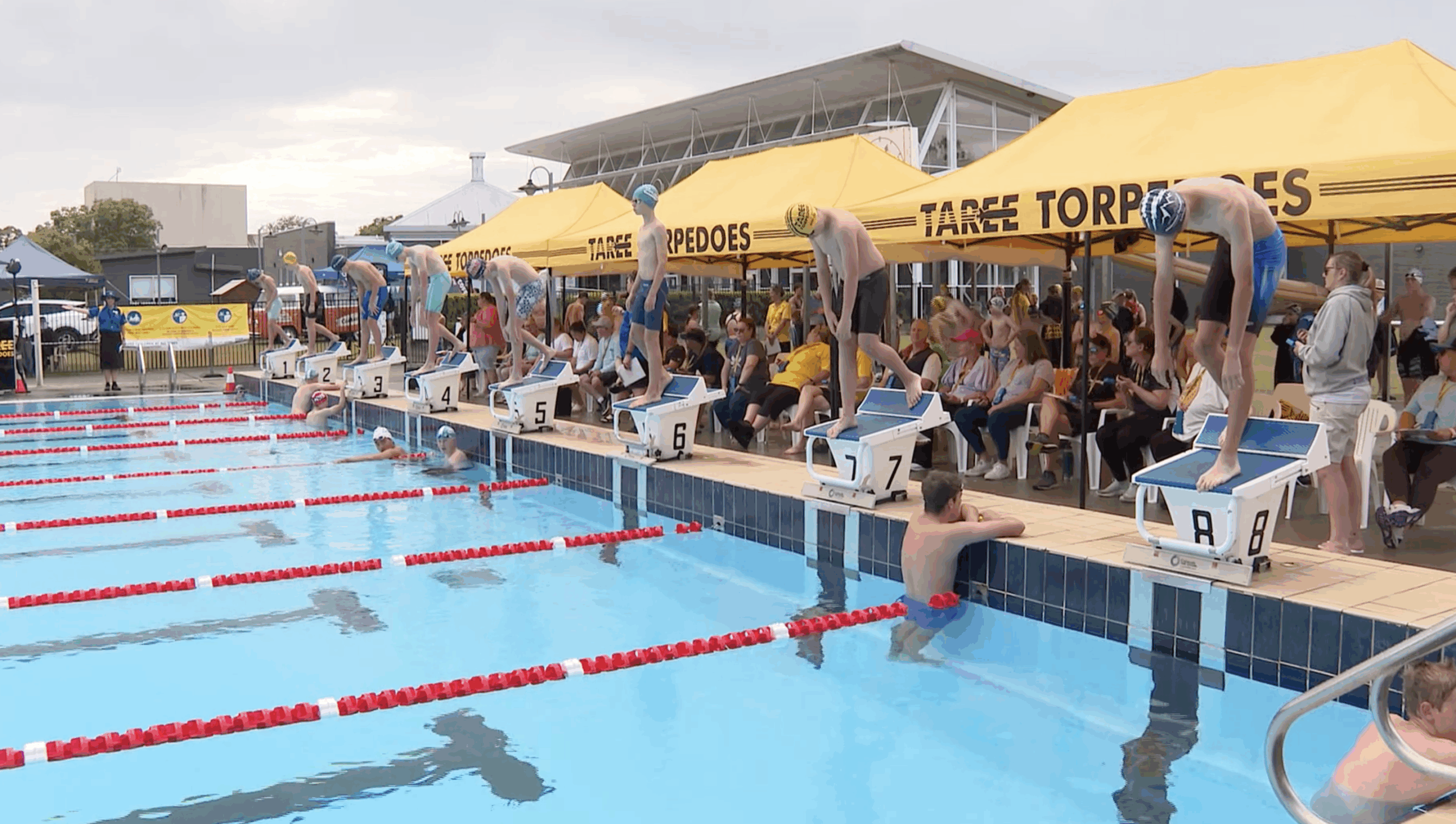 Dozens of swimmers meet in Taree to chase PBs and qualifying times ...