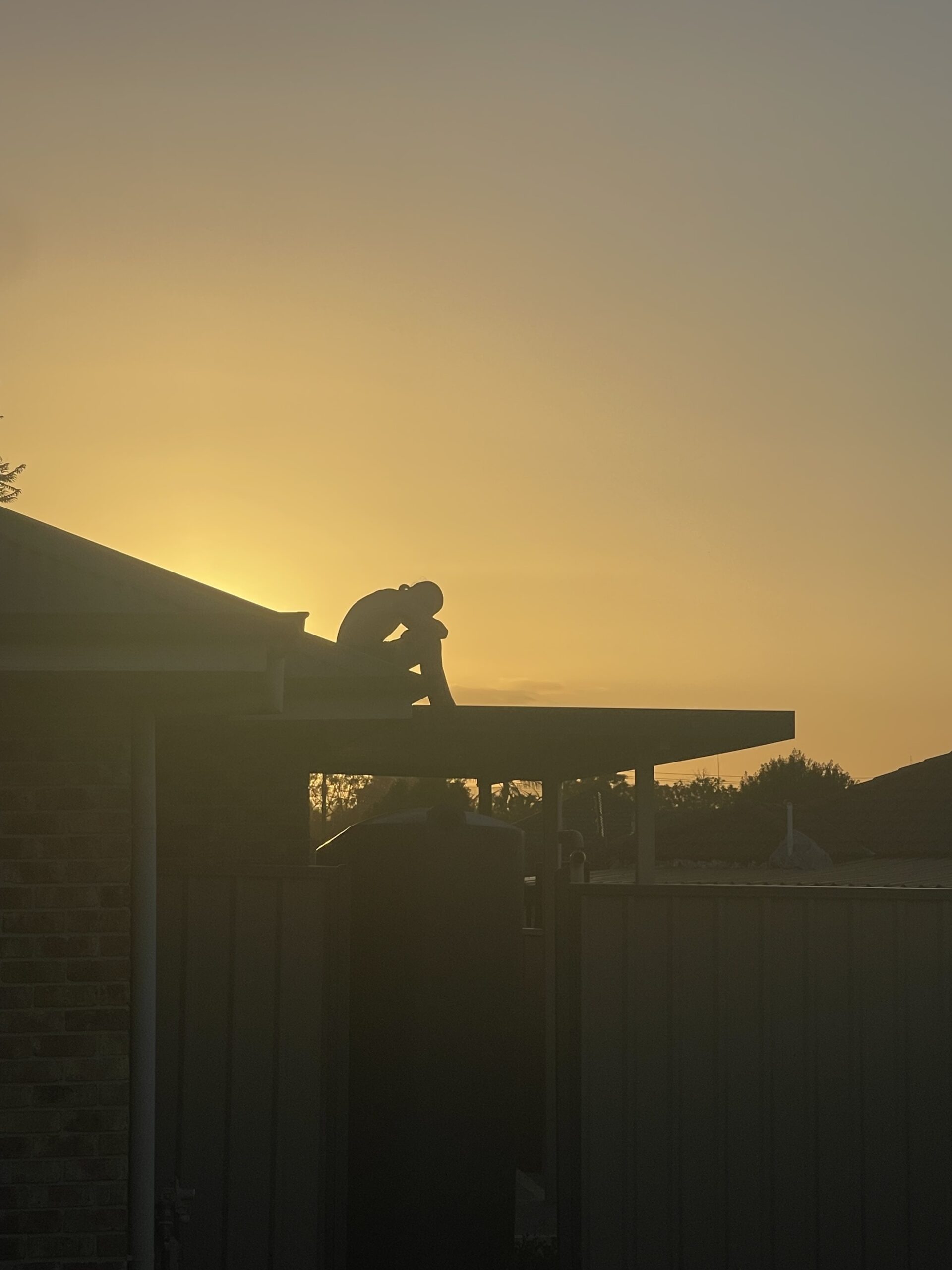 Man charged over hours-long rooftop standoff in Kurri Kurri – NBN News
