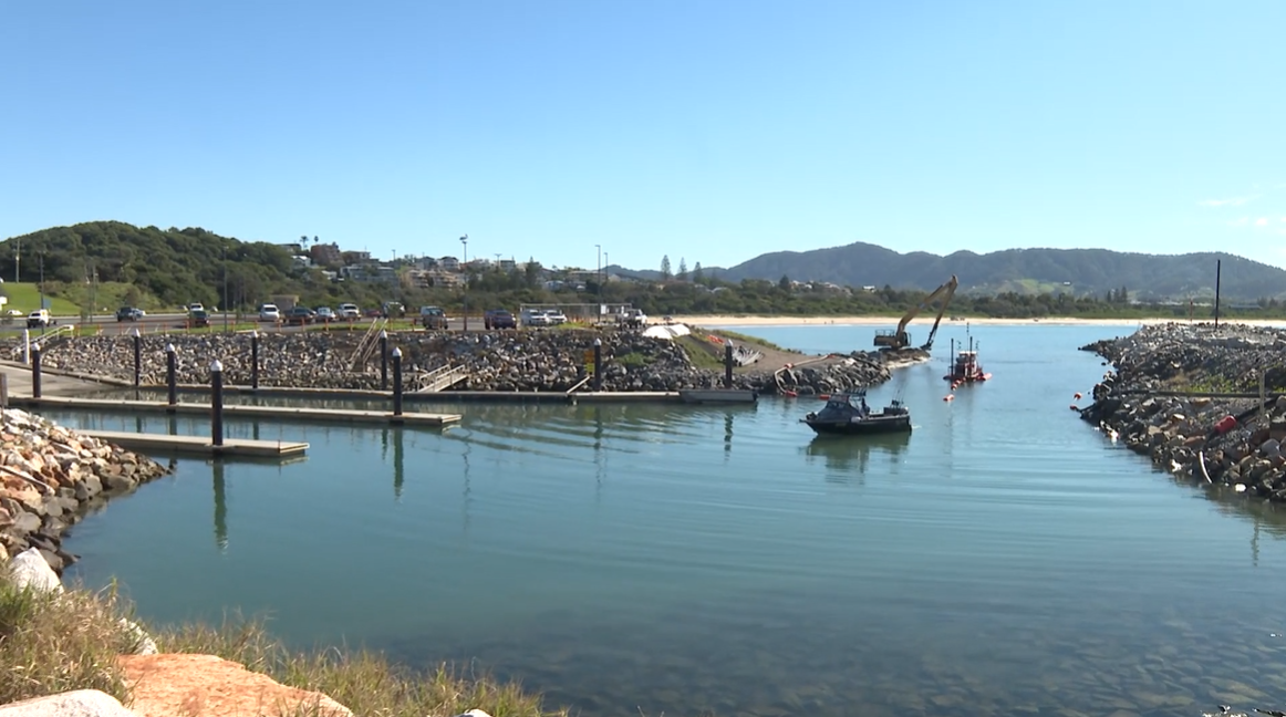 Calls grow louder to dredge entire harbour at Coffs – NBN News